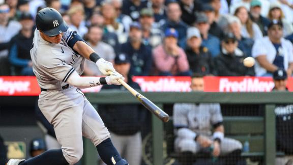 Aaron Judge hits 18th homer of season, Yankees beat Mariners 10-2 - ABC7 New York