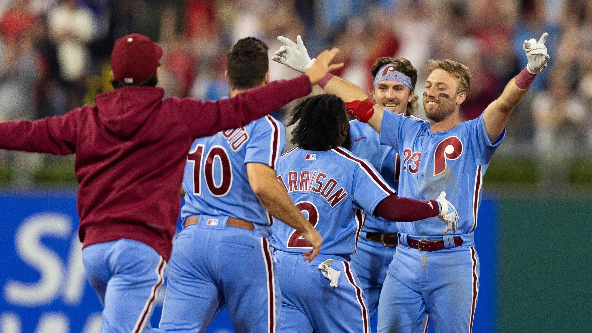 Wheeler, Clemens lead Phillies past Tigers 3-2 for 5th straight win ...