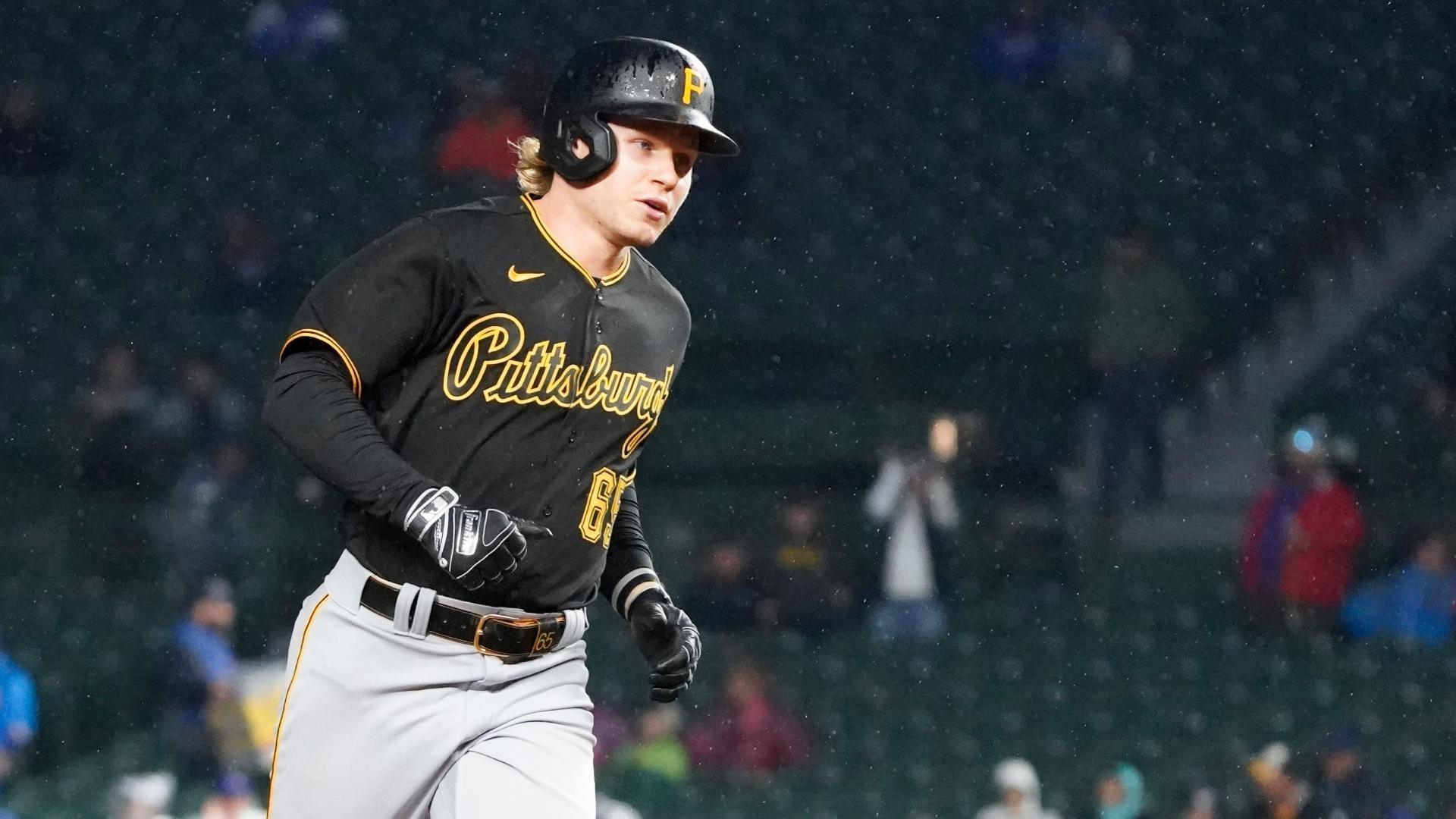 Happ's homer, 4 RBIs lead Cubs over Pirates 11-3 after rain delay ...