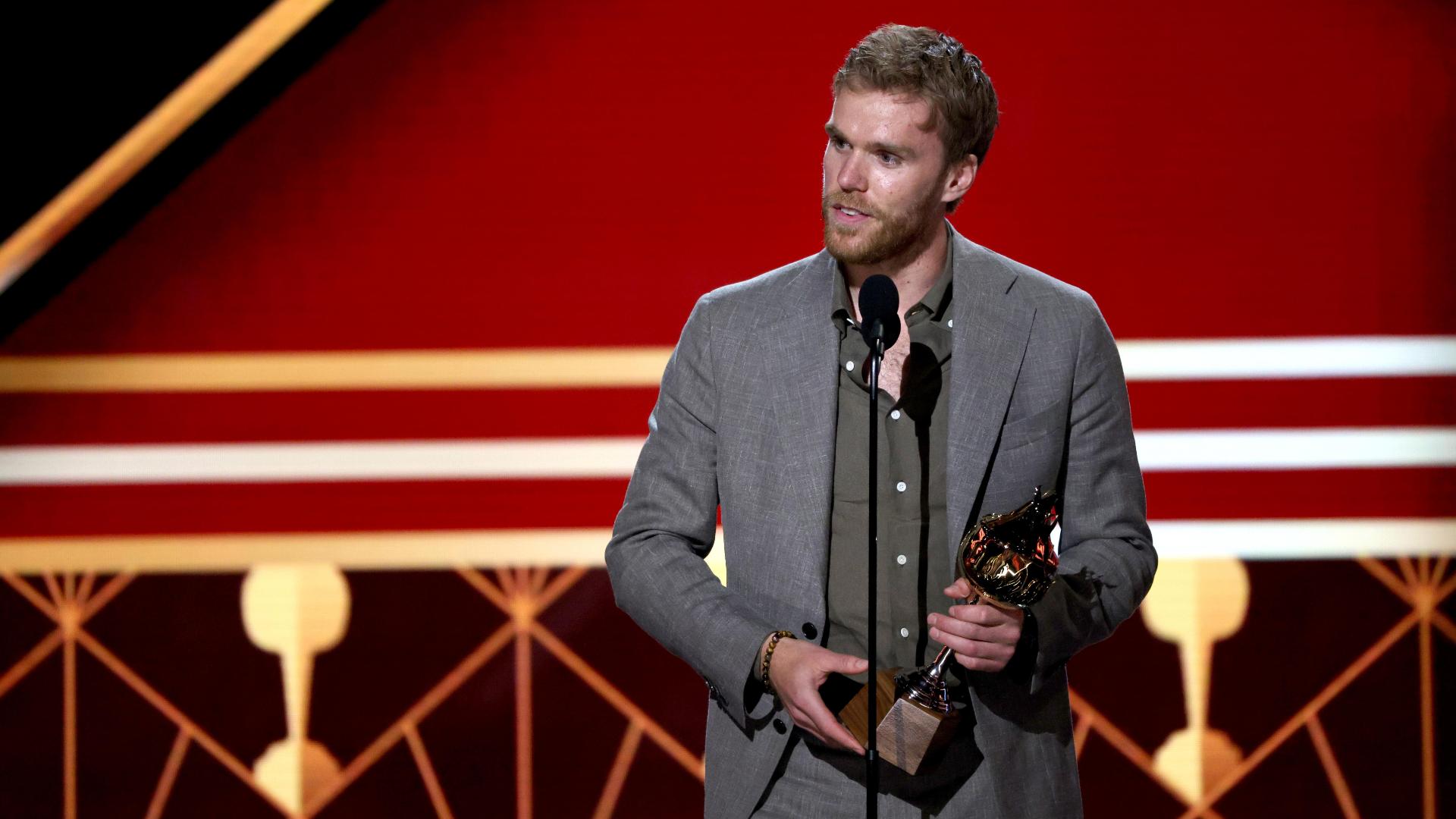 ESPN - Serving Sports Fans. Anytime. Anywhere.