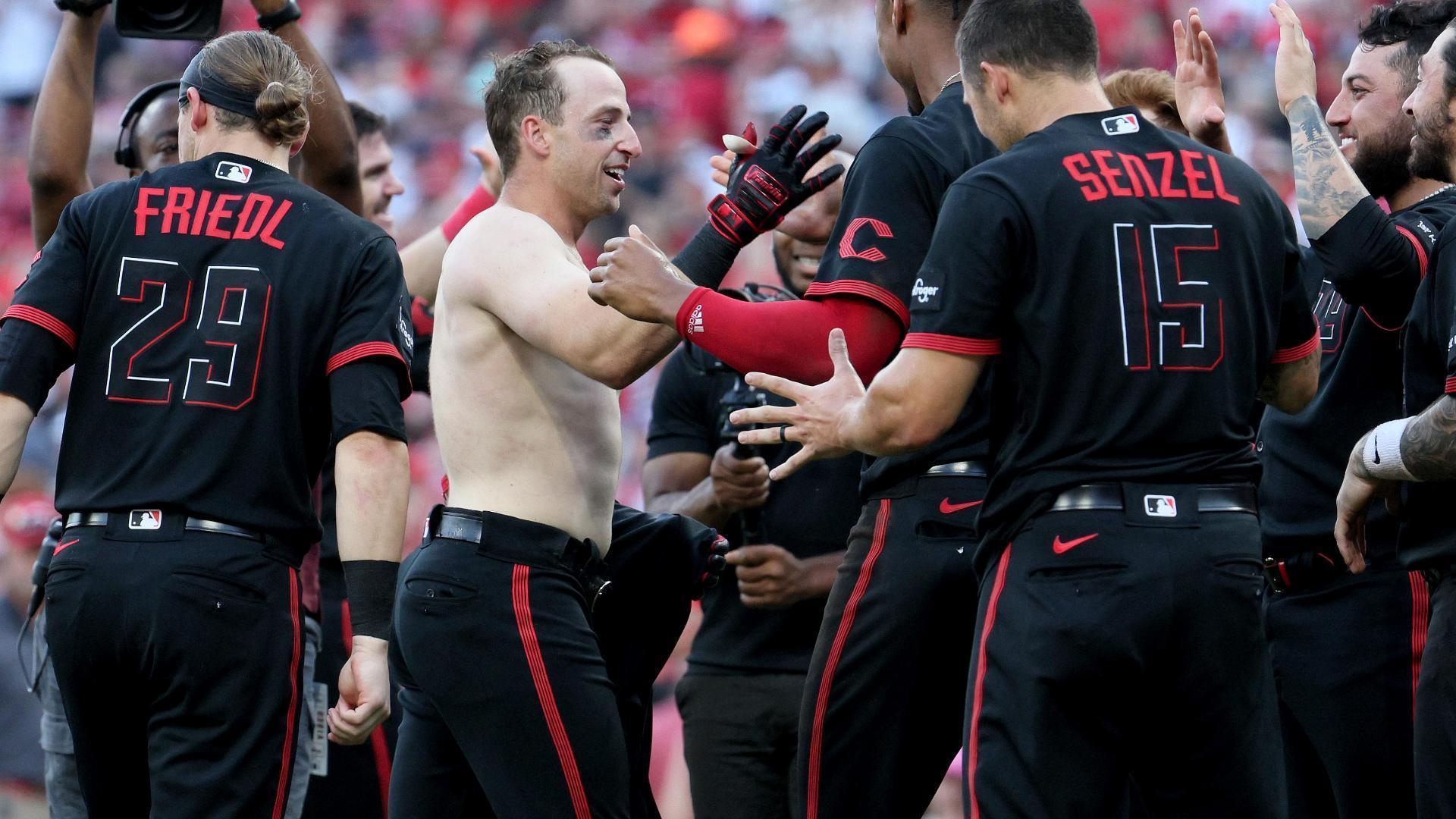 Steer's two-run shot in 11th gives Reds wild 7-5 win over Padres ...