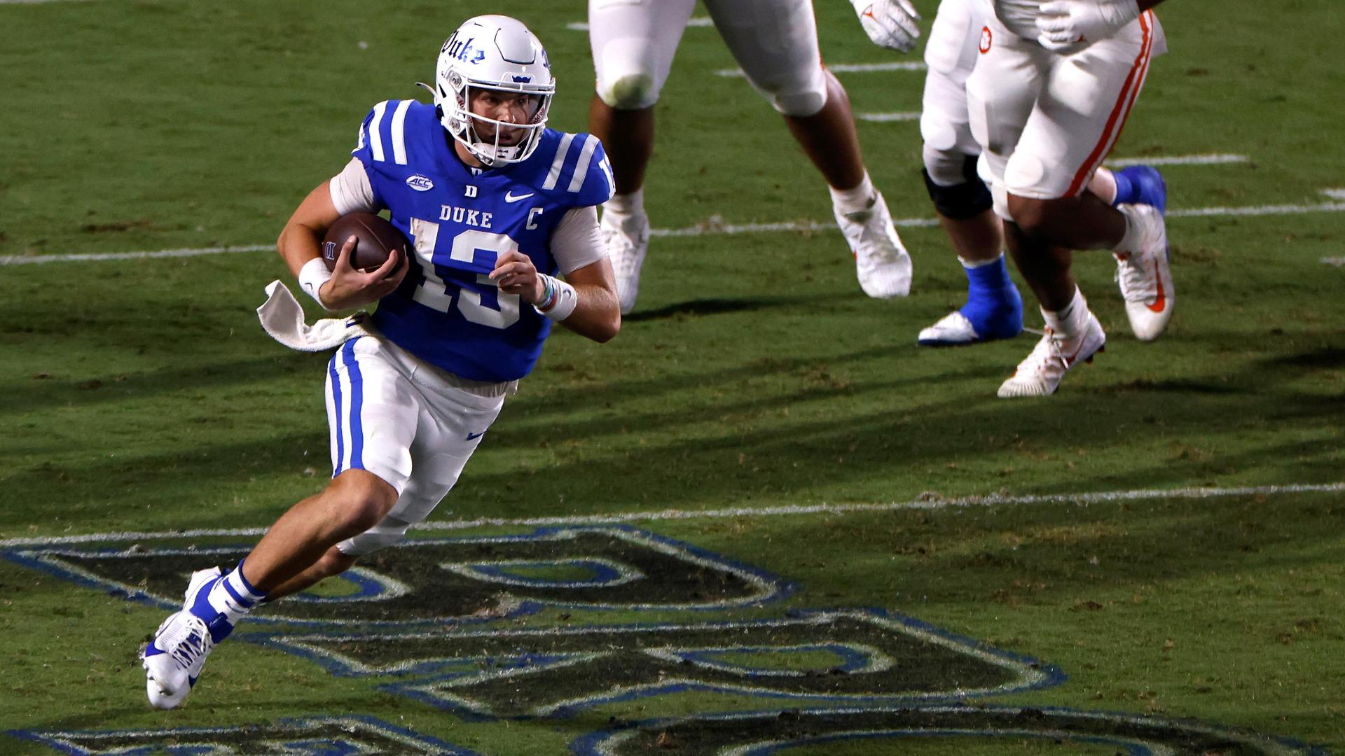 Waters helps No. 21 Duke run past FCS opponent Lafayette 42-7 to follow ...