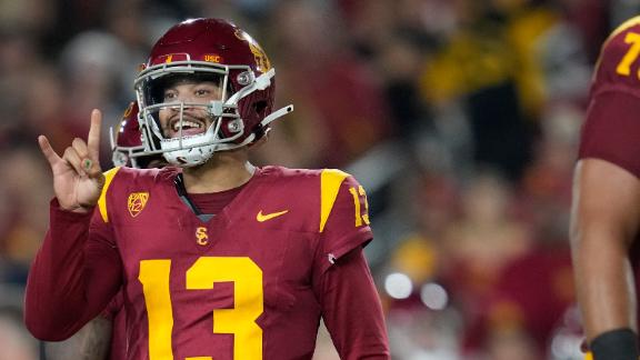 Caleb Williams propels No. 6 USC to a 49-point first half in a 56-10 ...