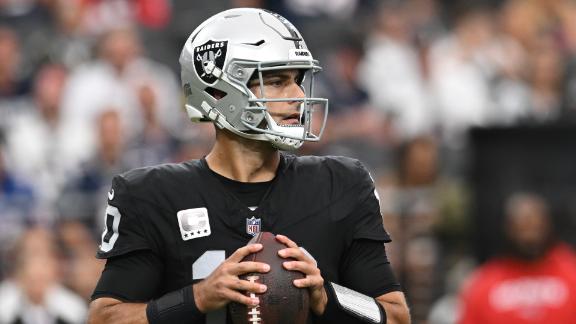 Raiders hold off Patriots 21-17 after losing QB Garoppolo to back ...