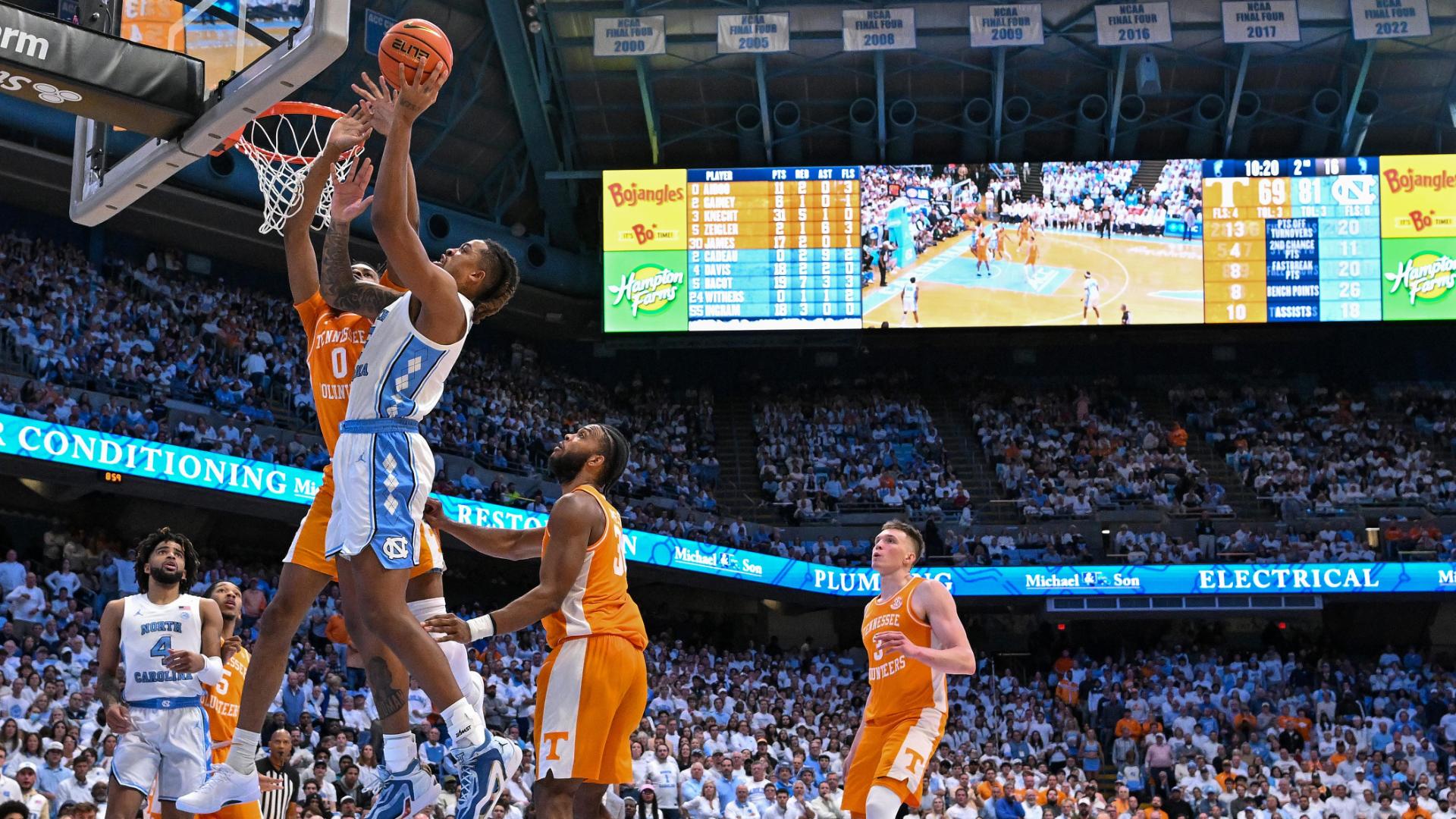 No. 17 UNC builds big lead then holds off No. 10 Tennessee 100-92 in ...