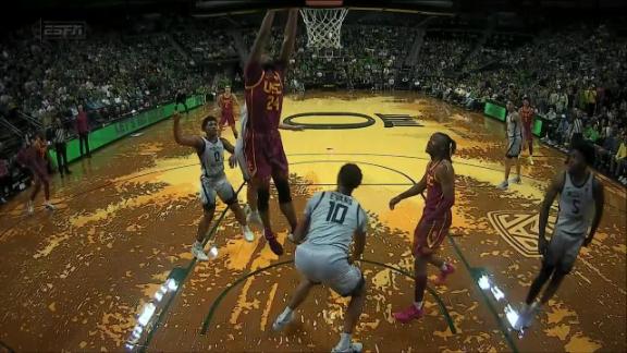 Freshmen Evans and Shelstad combine for 43 points in Oregon's 82-74 win ...