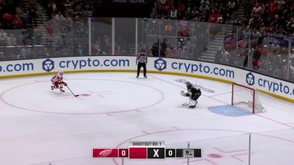 Fabbri scores twice, Red Wings defeat Kings 4-3 in shootout - ABC7 Los ...