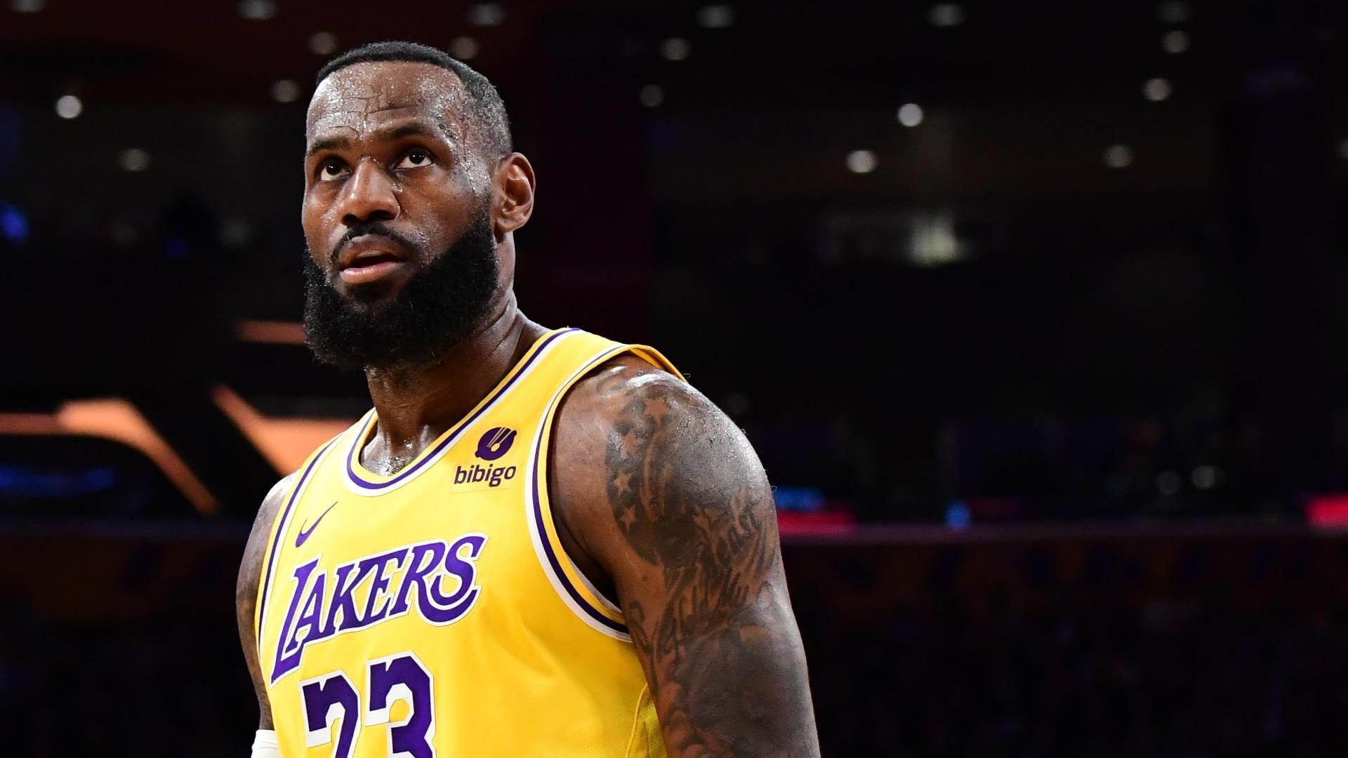 D'Angelo Russell scores 26 points, leads surging Lakers past West ...