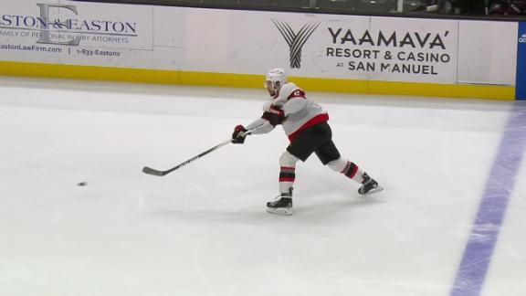 Alex Killorn scores the tiebreaking goal in the Anaheim Ducks' 2-1 ...