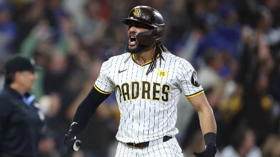 Tatis' 2-run homer caps comeback as the Padres stun the Cubs 9-8 - ABC7 ...