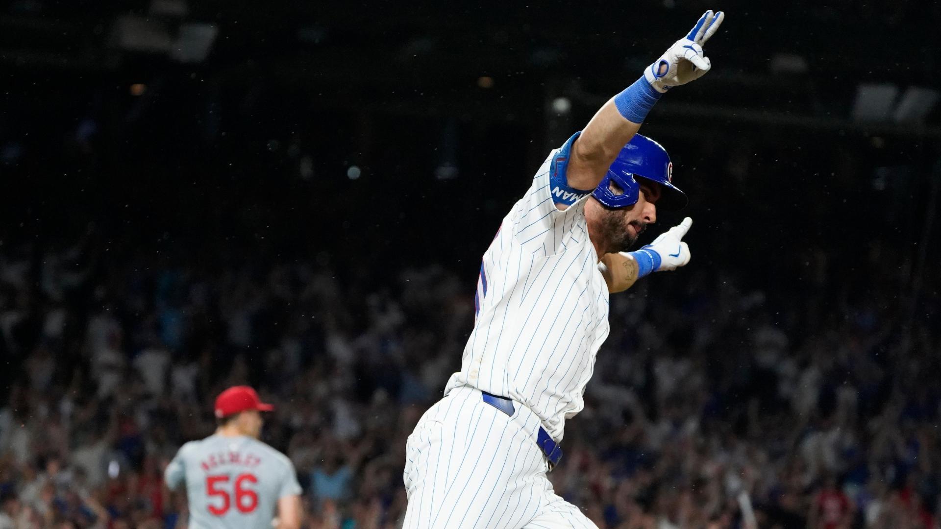 Cubs rally with 3 runs in 9th to top Cardinals 5-4 - ABC7 Chicago