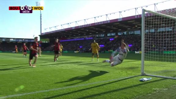 ¡Desde el piso! Atajada top de Kepa en la Premier League - ESPN Video