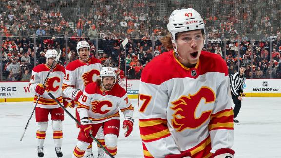 Flames vencieron a los Flyers con doblete de Connor Zary - ESPN Video