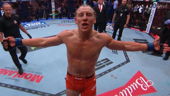 Paddy Pimblett celebra tras una victoria dominante ante Michael ...