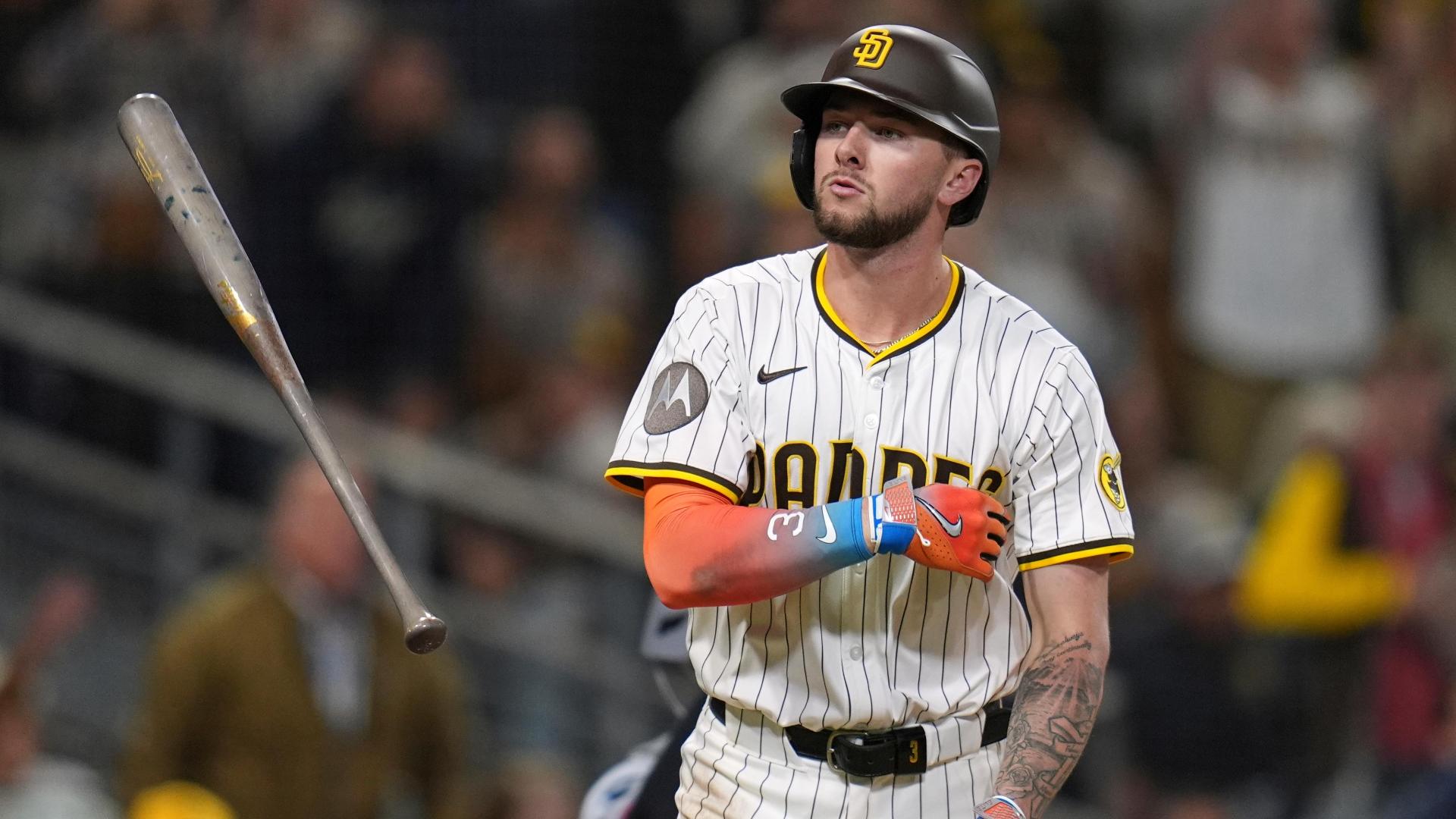 Arraez drives in tying and go-ahead runs as the Padres rally to beat ...