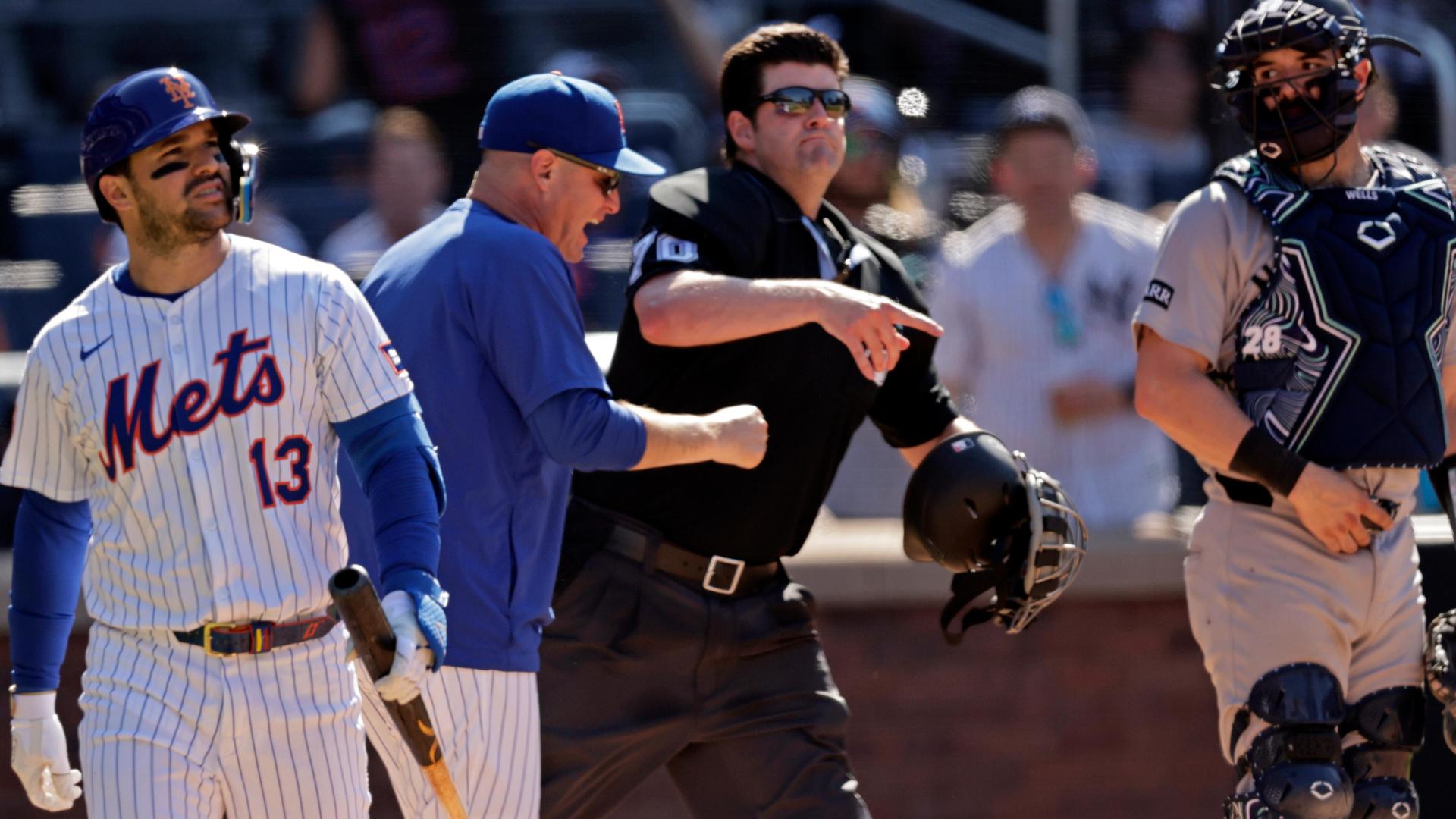 Judge's 33rd homer, double play started by Bellinger leads Yankees over Mets, stopping 6-game ...