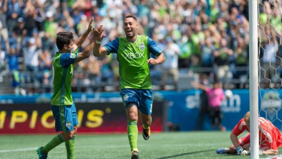 Clint Dempsey scores 50th Sounders goal to help Seattle beat Sporti ...