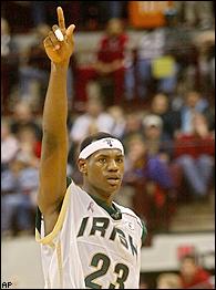 James leads Fighting Irish to Ohio D-II title - ESPN