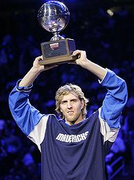 Third time the charm: Nowitzki wins 3-point shootout - ESPN