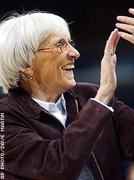 Basketball Hall of Fame enshrines five - ESPN