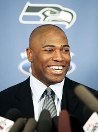 Alexander says decision to stay in Seattle was easy - ESPN