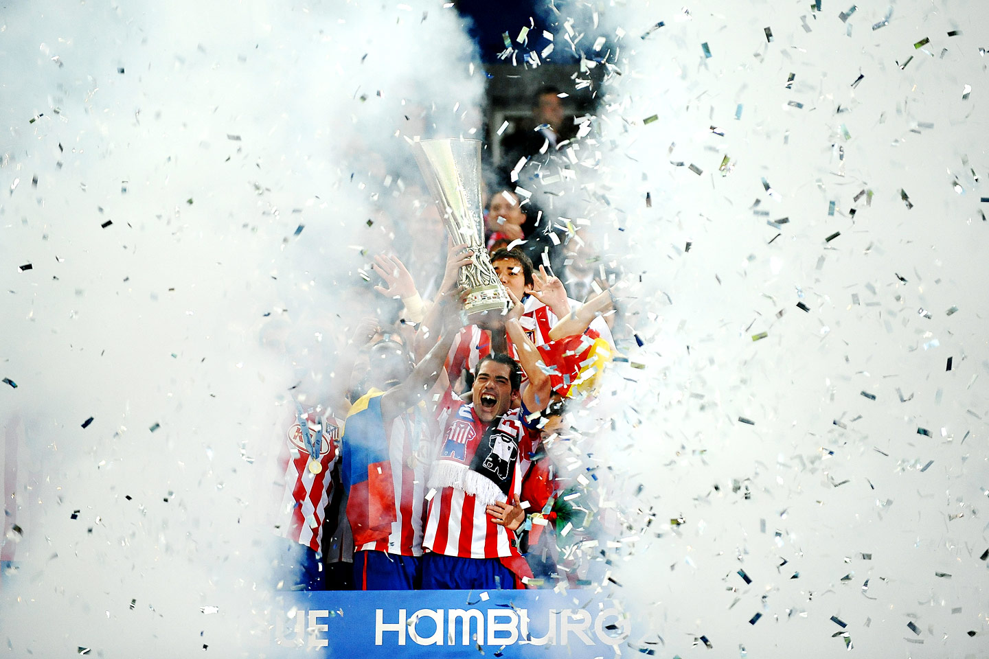 Lifting The Trophy - Year In Photos - ESPN