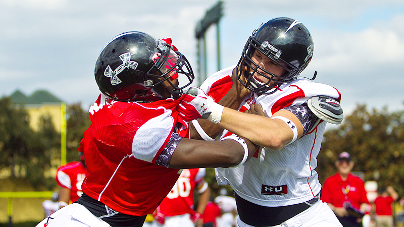 Push And Shove - Under Armour All-America Game -- Day 1 Practice - ESPN