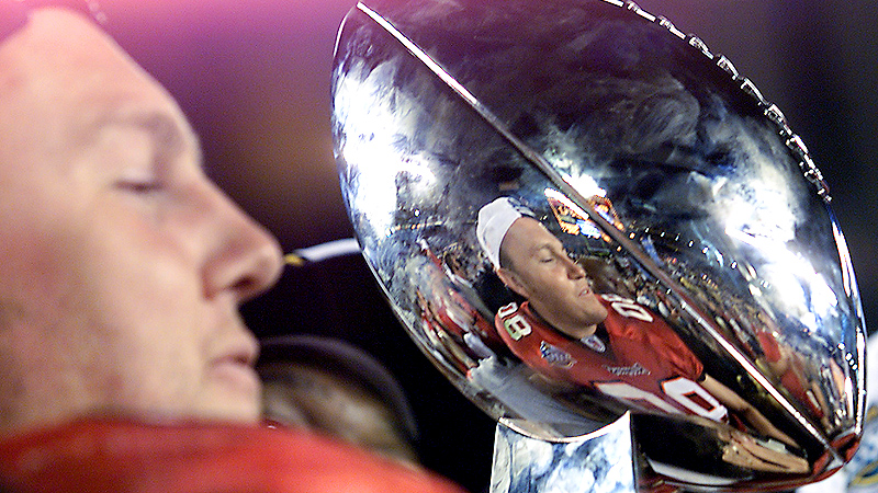 Super Bowl XXXVII, Todd Yoder - Past 10 Super Bowls in Photos - ESPN