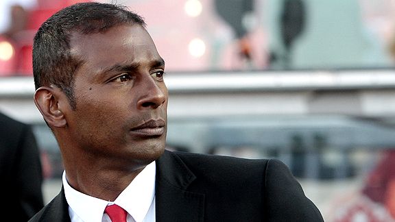 Soccer -- Toronto FC's manager Aron Winter is on a mission -- MLS - ESPN