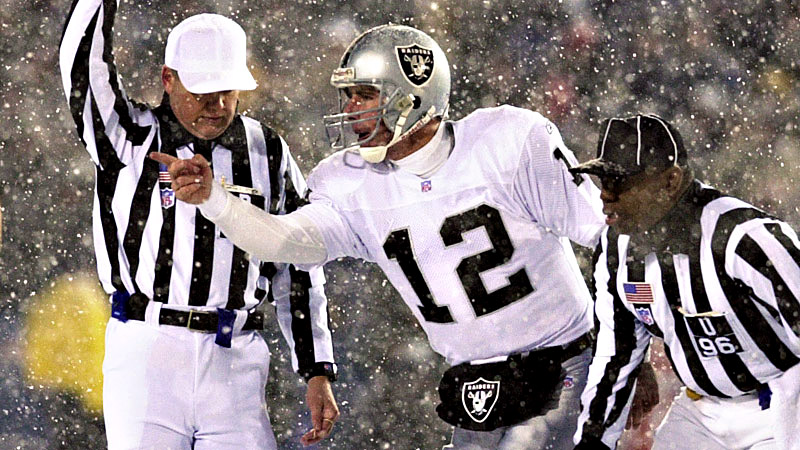 Gannon QBs Raiders - Tuck Rule Game: Patriots vs Raiders, Jan. 19, 2002 ...