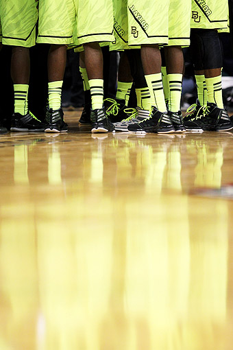 Glowing Green - ESPN The Life: Photos of the Week March 5-11, 2012 - ESPN