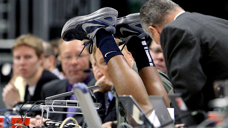 Leaving His Feet - ESPN The Life: Photos of the Week March 12-18, 2012 ...