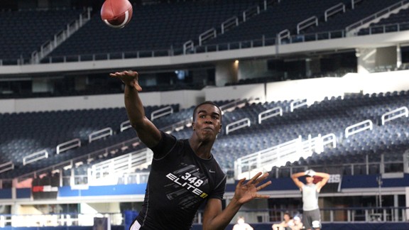 Tyrone Swoopes - Dallas Elite 11 Regional Gallery - ESPN