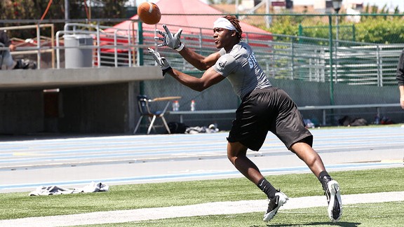 Demorea Stringfellow - Los Angeles NFTC Gallery - ESPN