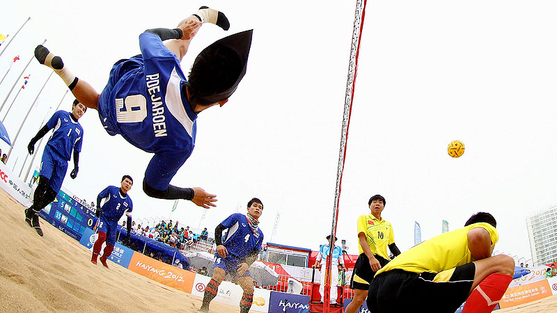 Kick Ball - ESPN Playbook: Photos of the Week June 18-24, 2012 - ESPN
