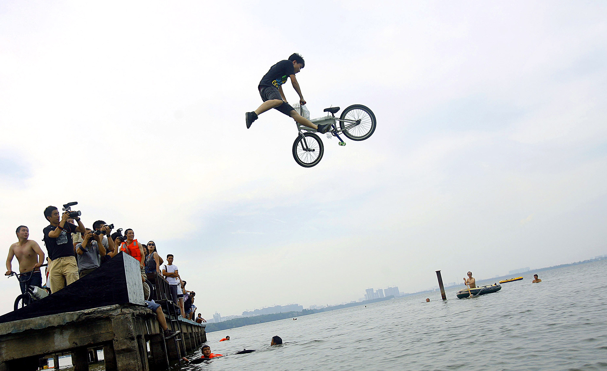 Bike Splash - ESPN Playbook: Photos of the Week July 15, 2012 - ESPN