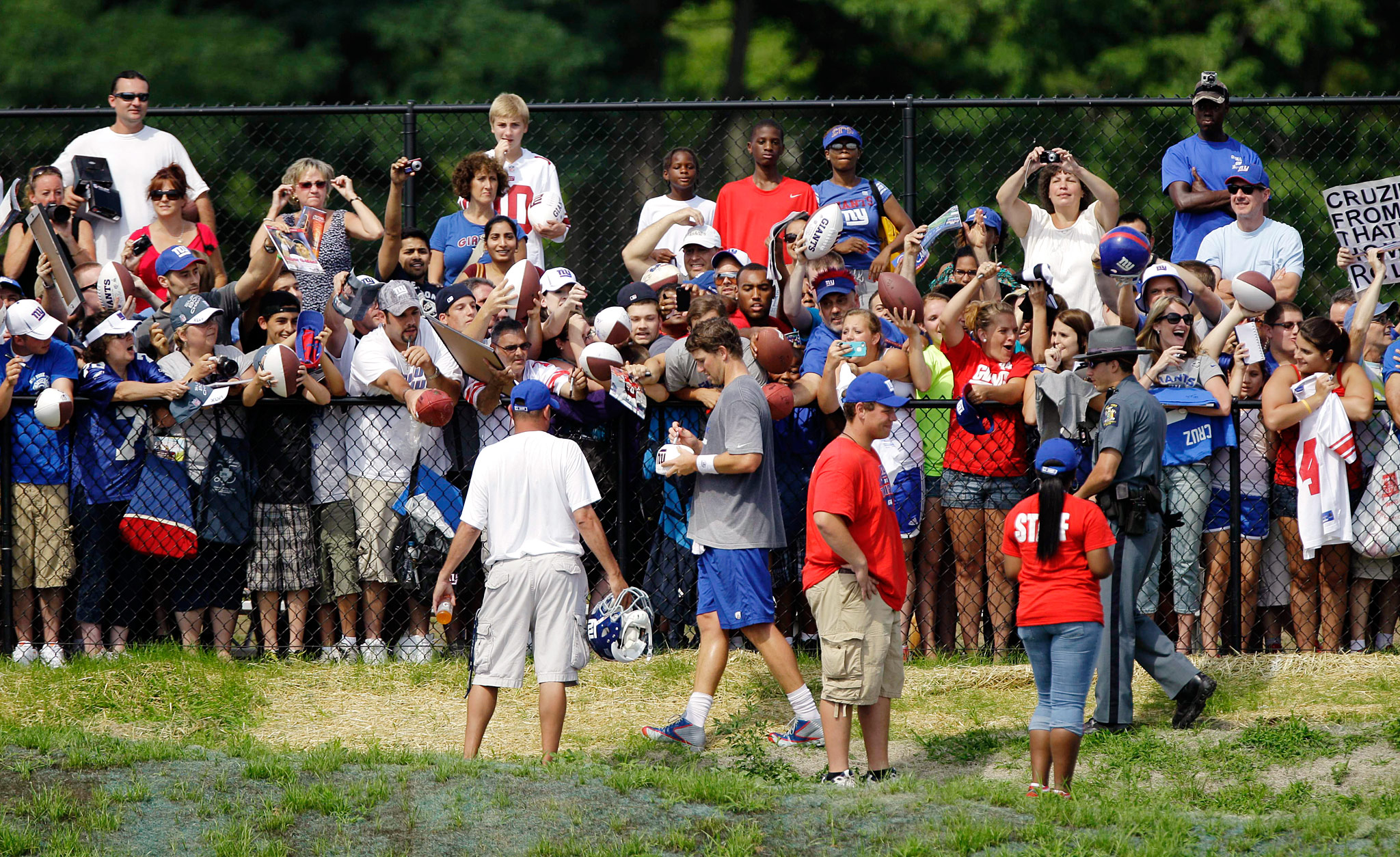 Elite Admiration - Fans at NFL Training Camps - ESPN