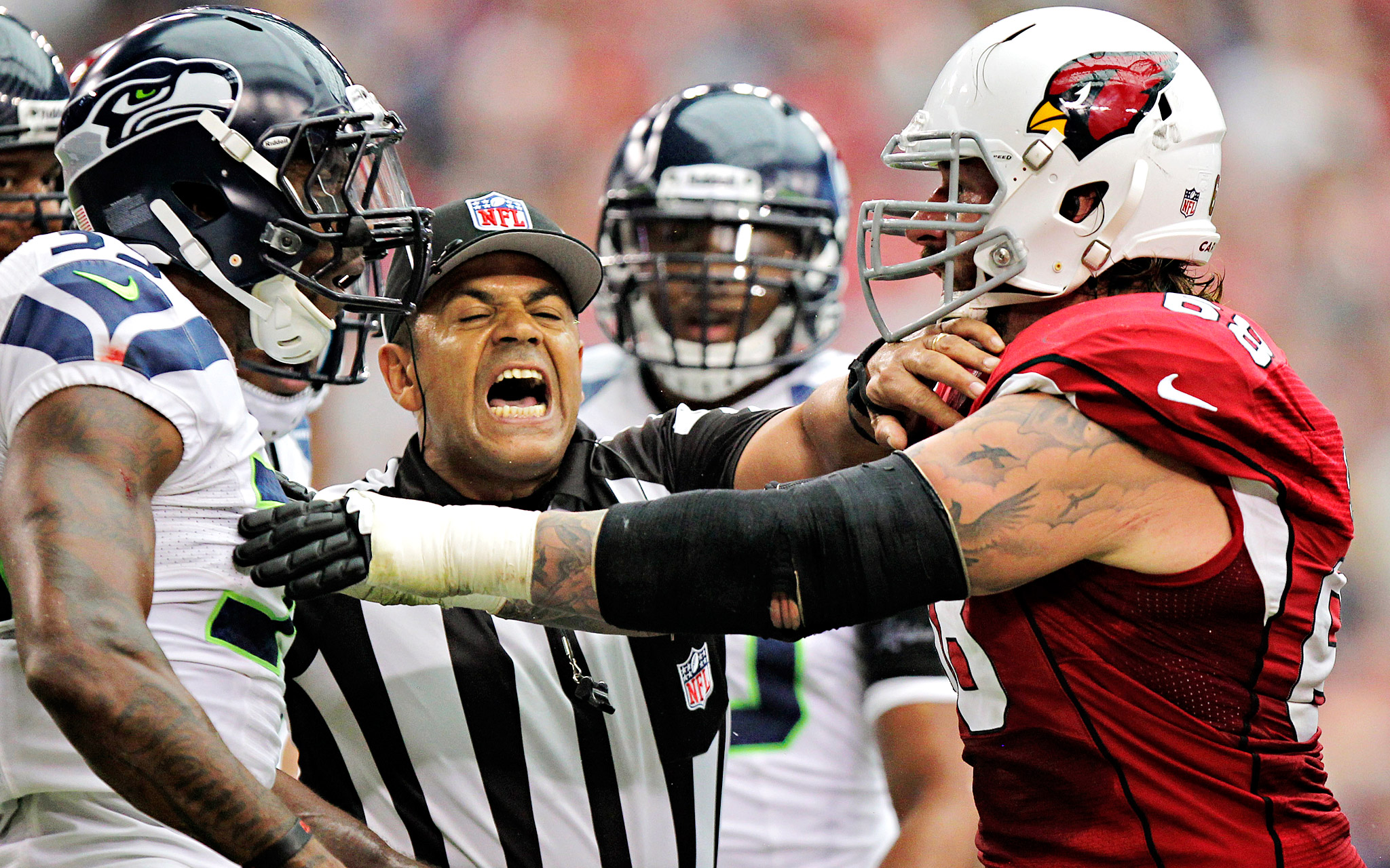 Jeron Johnson and Adam Snyder - Photos of the Day September 10, 2012 - ESPN