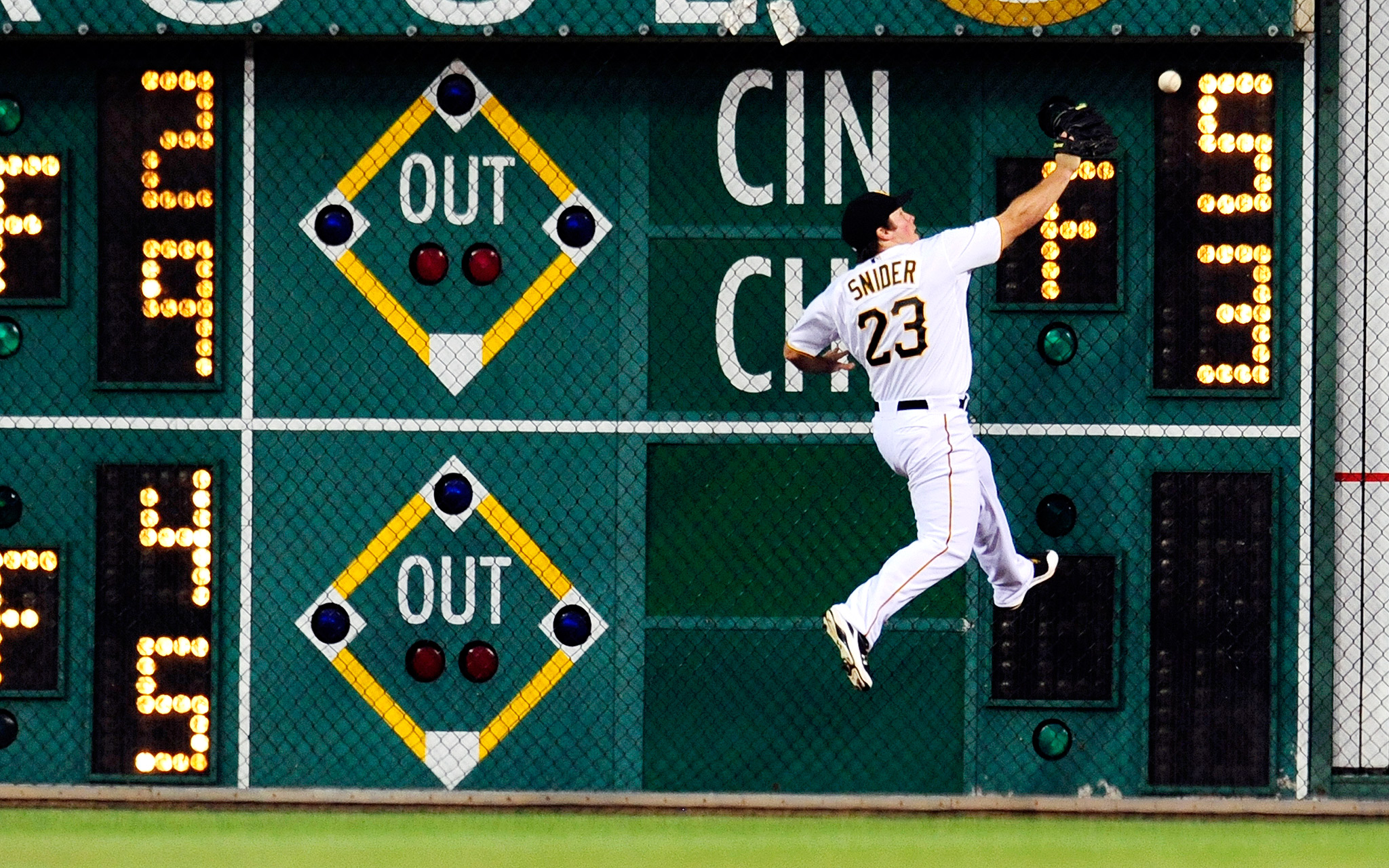 Travis Snider - Photos of the Day September 21, 2012 - ESPN
