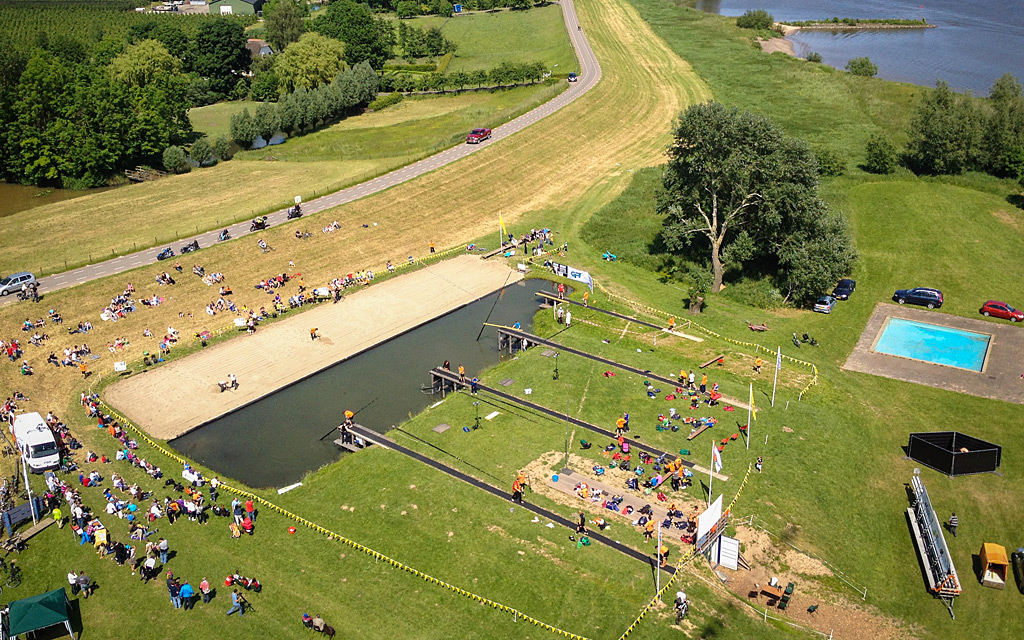 Canal Jumping in Lopik - Kenny Mayne's Wider World of Sports: Amsterdam ...