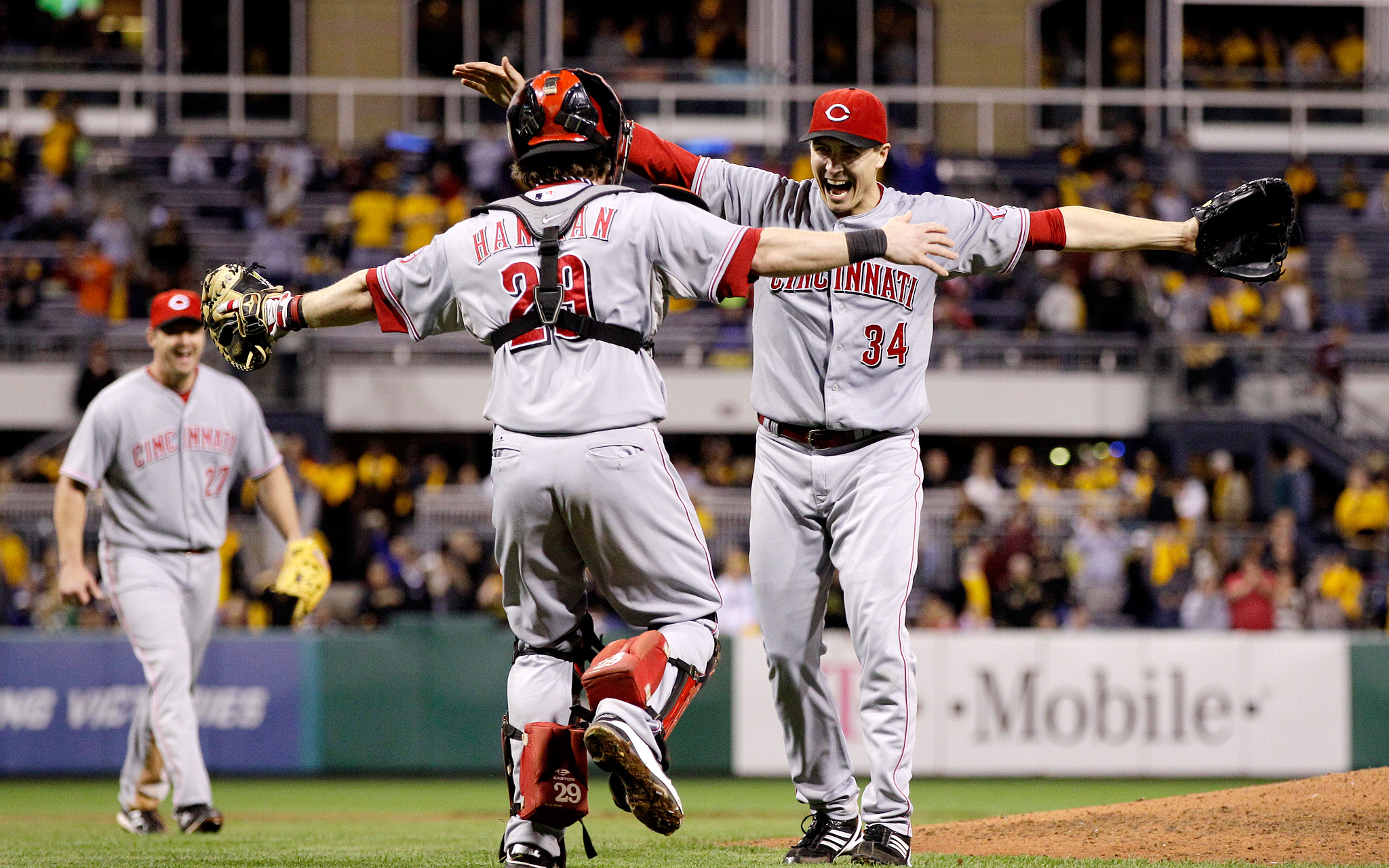 No-Hit Homer - Photos of the Day October 1, 2012 - ESPN