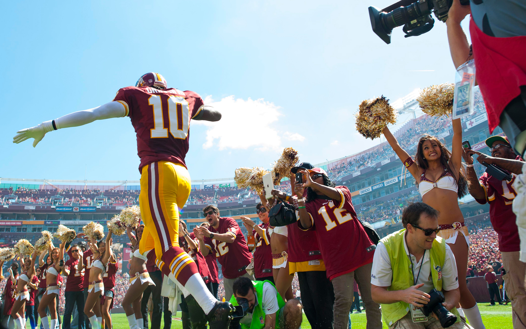 RG3's Home Debut - Robert Griffin III Revives Redskins Football - ESPN