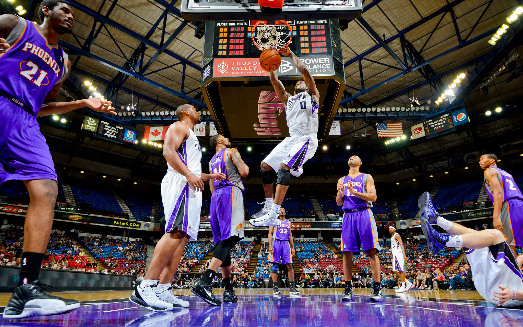 Just Warming Up - Photos of the Day October 11, 2012 - ESPN