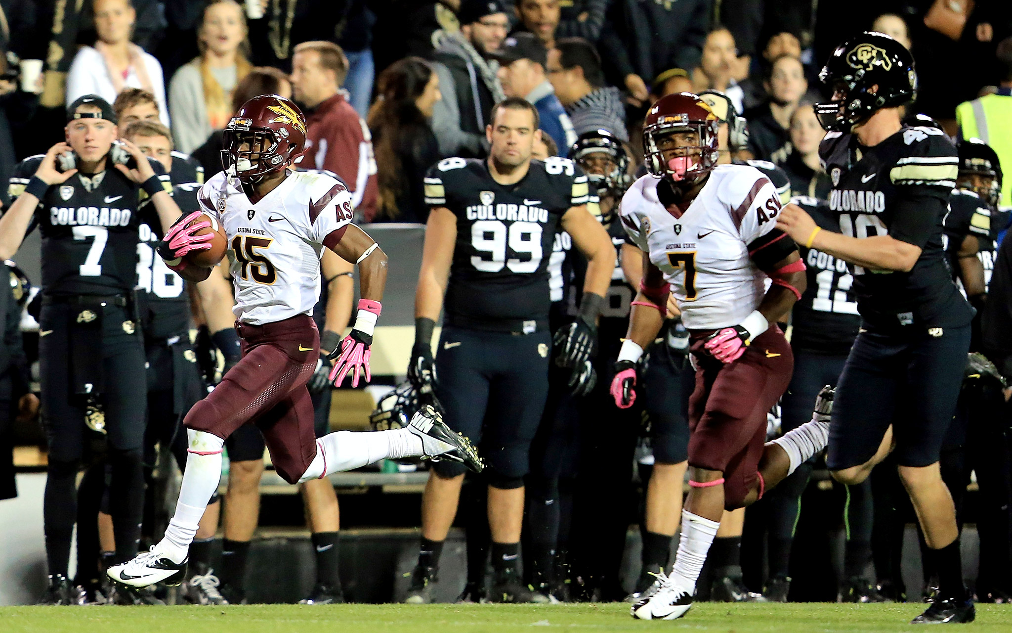 Devils You Know - Photos of the Day October 12, 2012 - ESPN