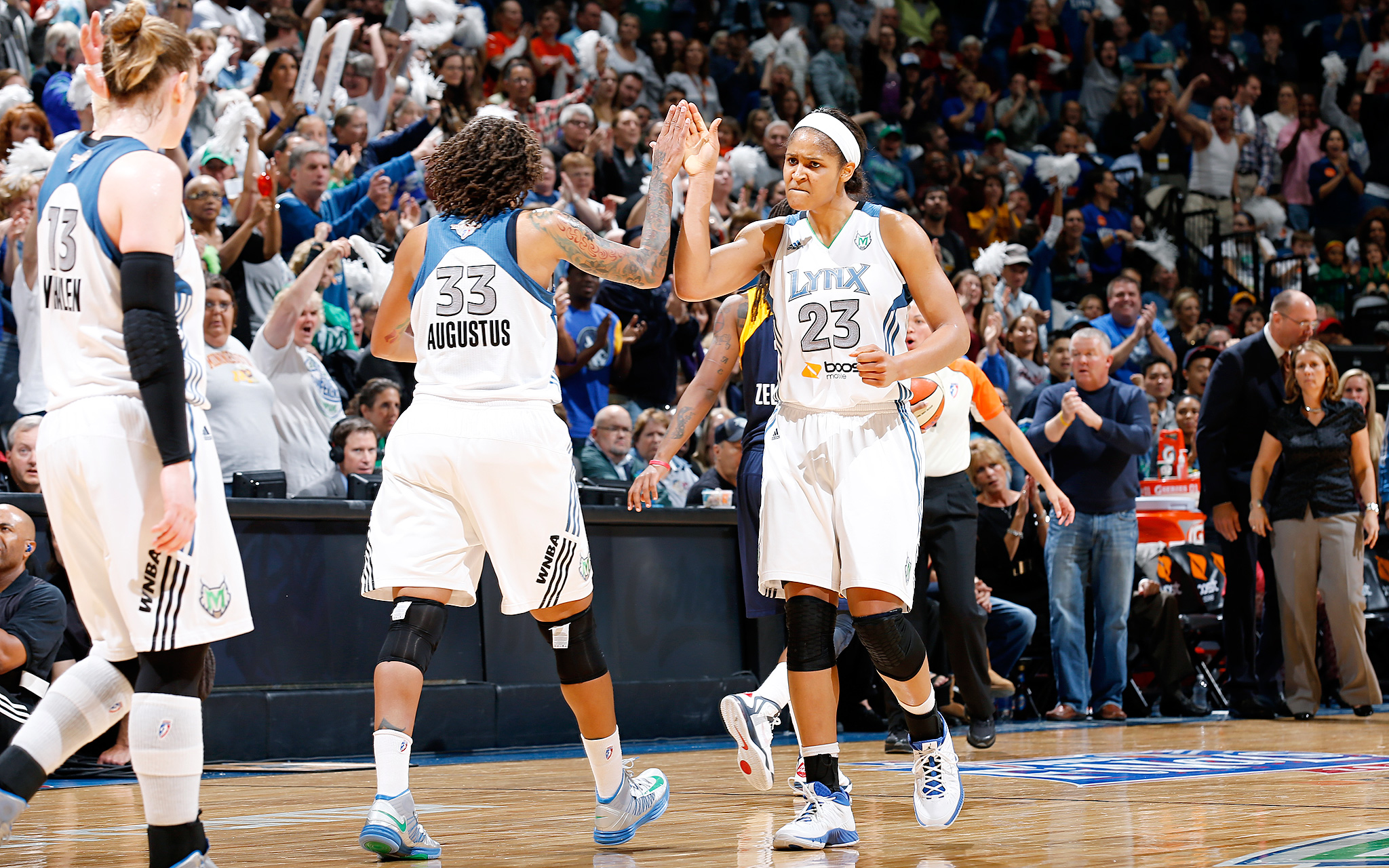 Synced Lynx - Photos of the Day October 18, 2012 - ESPN