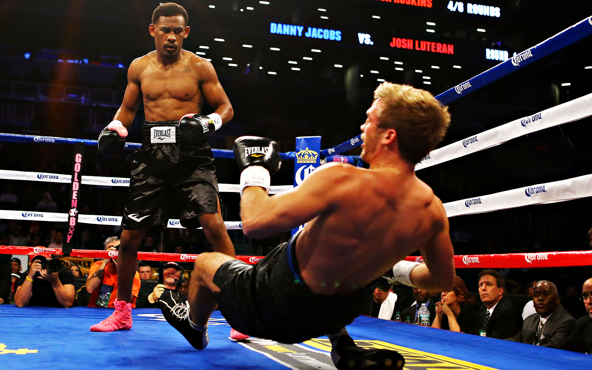 Down Time - Photos of the Day October 22, 2012 - ESPN