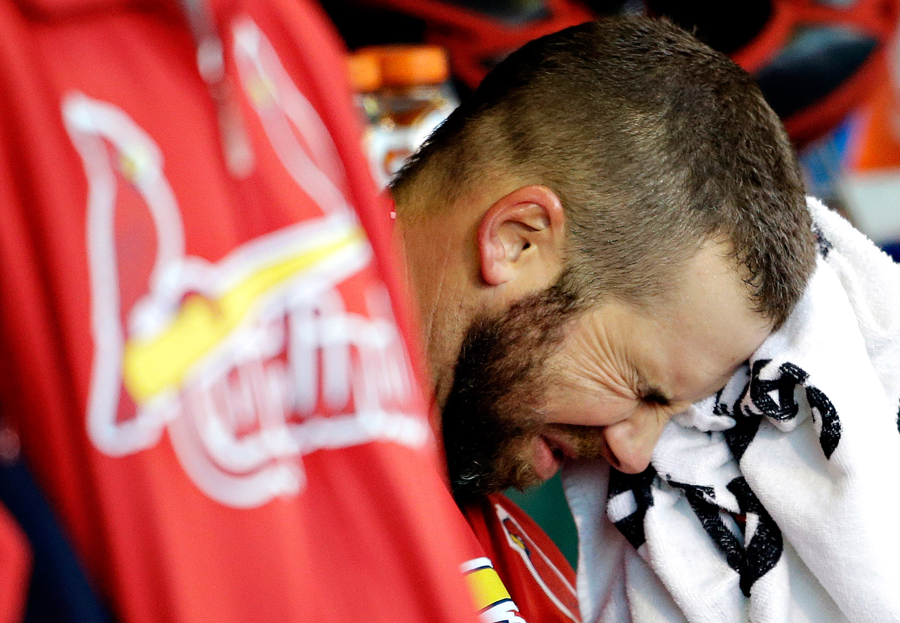 Frustration - Photos of the Day October 22, 2012 - ESPN