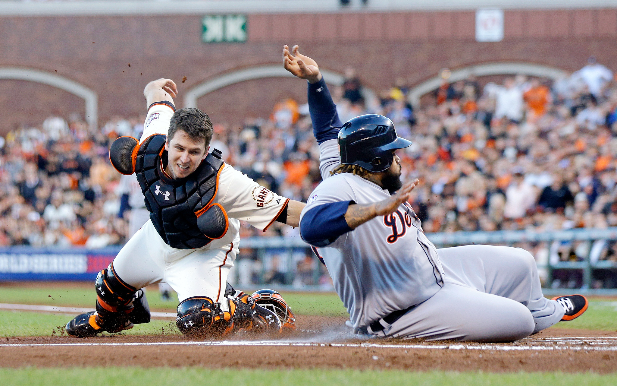 Not This Time - Photos of the Day October 26, 2012 - ESPN