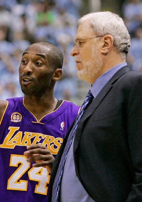 Jazz nearly blow big lead, hang on to sink Suns