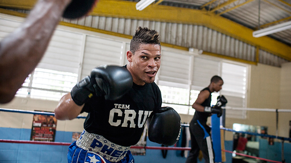ORLANDO CRUZ …. Puerto Rican boxer! | It Is What It Is